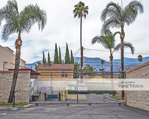 Storbox Self Storage - 2233 East Foothill Blvd, Pasadena, CA, prices ...