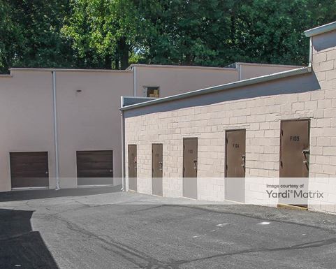 Castle Mini Storage - 12040 Parklawn Drive, Rockville, MD, prices from $65