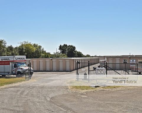 46 West Storage - 23065 Highway 46 West, Spring Branch, TX, prices from $75