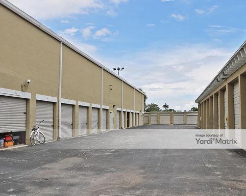 iStorage - 540 SW 27th Avenue, Fort Lauderdale, FL