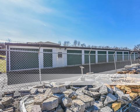 Stor All - 2750 Palumbo Drive, Lexington, KY, prices from $54